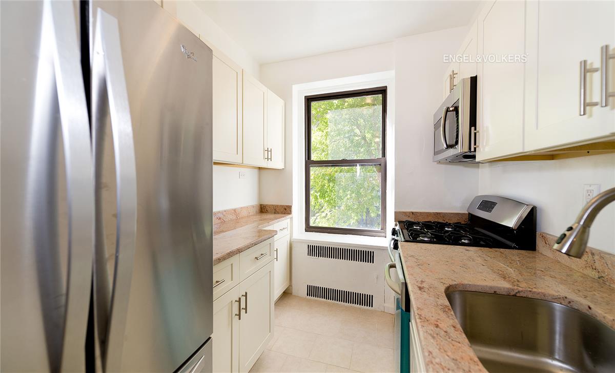 910 Grand Concourse, #2-A, Bronx, NY 10451 (Rented NYStateMLS Listing ...