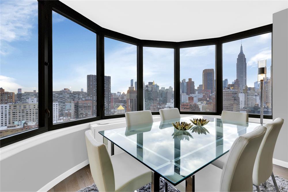 330 East 38th Street Murray Hill New York NY 10016 R New York 330 East 38th Street Murray Hill New York NY 10016 R New York