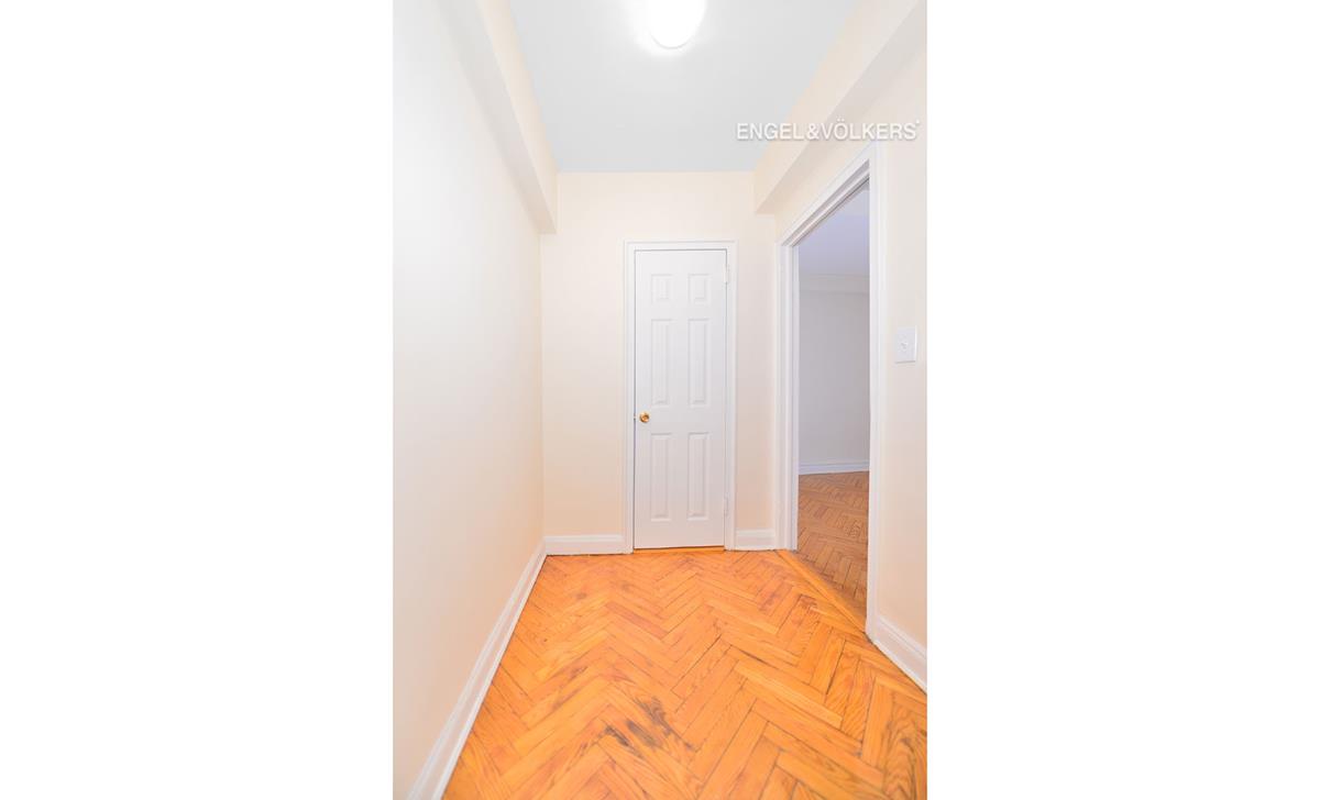 910 Grand Concourse, #2-E, Bronx, NY 10451 (Rented NYStateMLS Listing ...