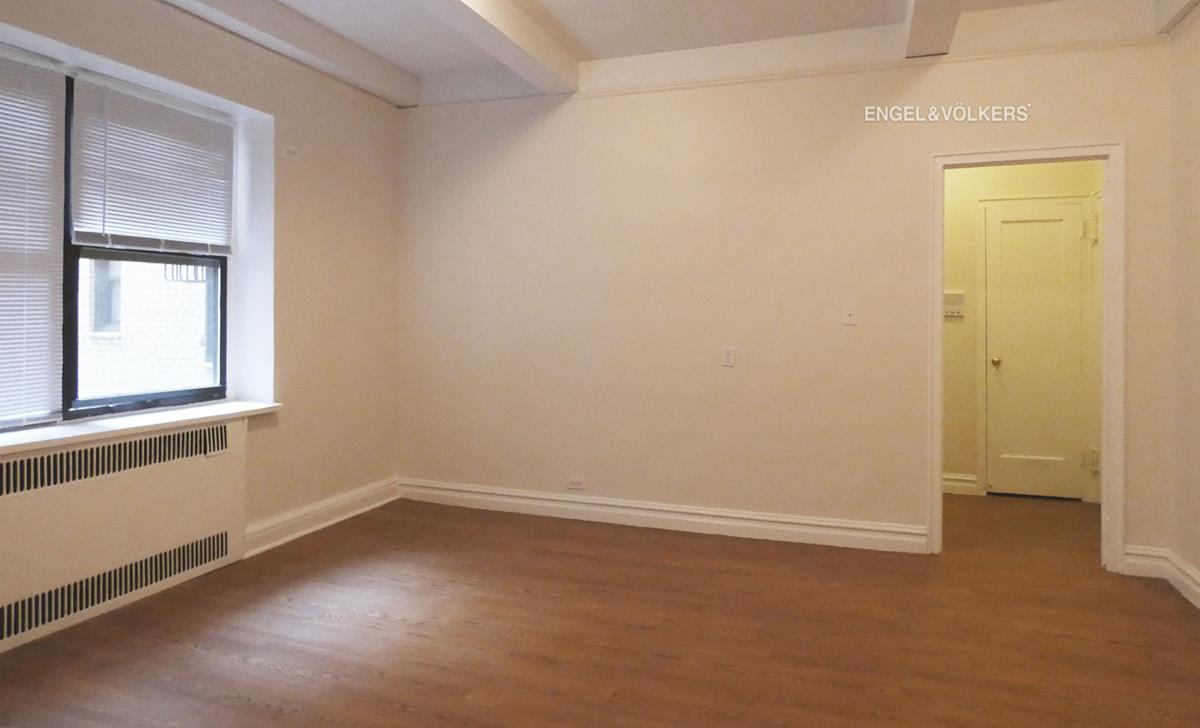 910 Grand Concourse, #1-H, Bronx, NY 10451 (Off Market NYStateMLS ...