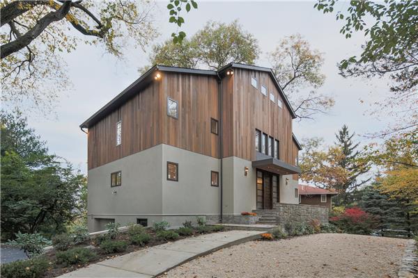 25 Sigma Place, Bronx, NY 10471 (Off Market NYStateMLS Listing #10221931)